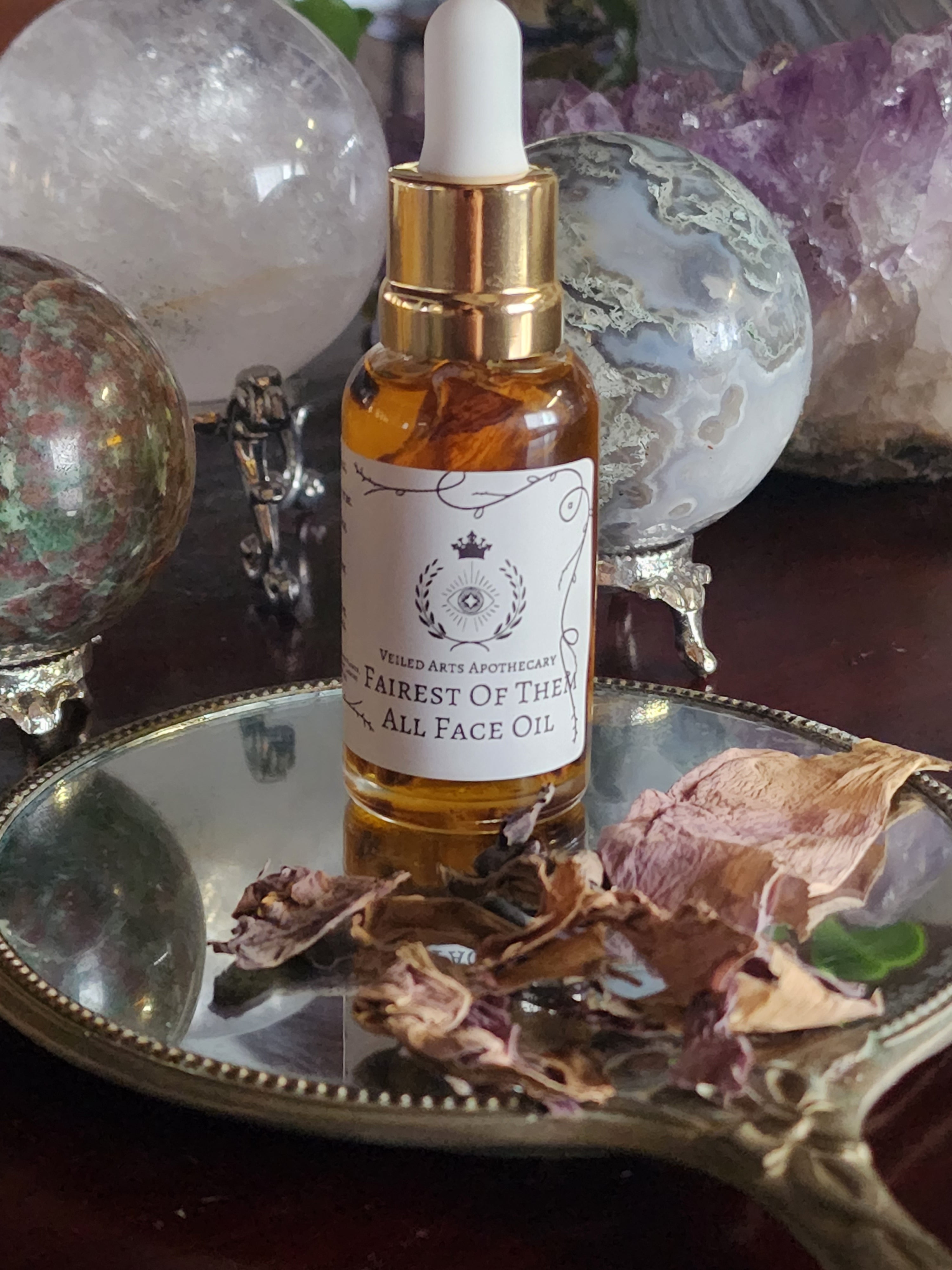 Glamour Magic & Beauty Oils – Veiled Arts Apothecary